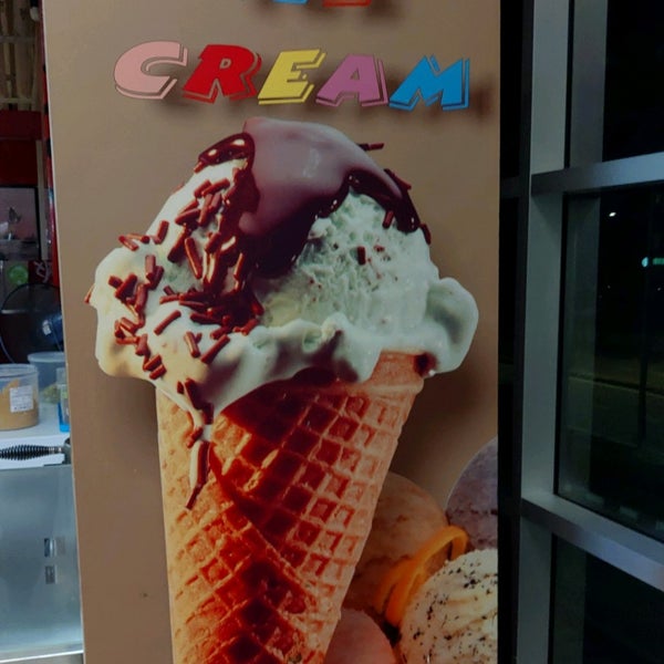 Photos at Leomag Waffle - Food Truck