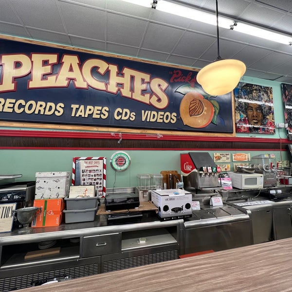 Peaches Records