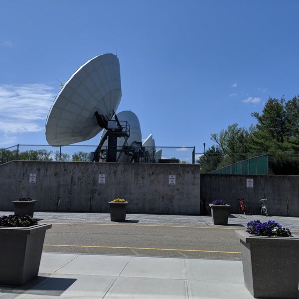 CNBC Headquarters - 12 tips