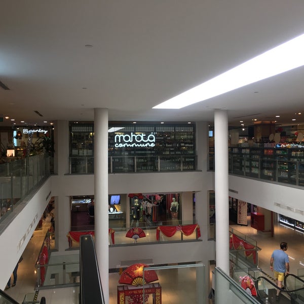 Photos at Kitchener Complex - Buildings in Singapore