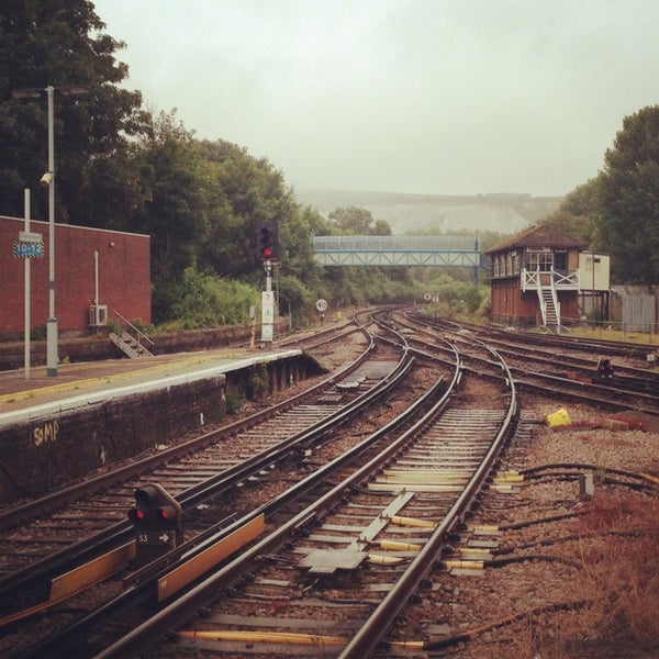 Lewes Railway Station (LWS) - Station St