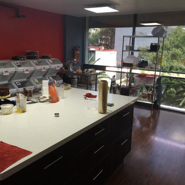 Ais Bakery Experts Mx - Polanco - 27 visitors