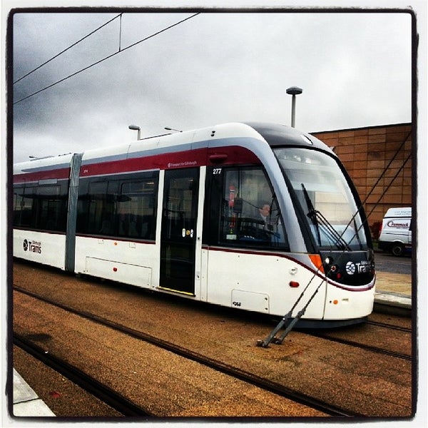 Hermiston Gait Retail Park - Shopping Plaza in Edinburgh