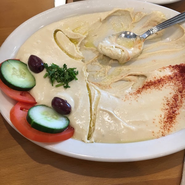 Aladdin's Eatery - Middle Eastern Restaurant in Hyde Park