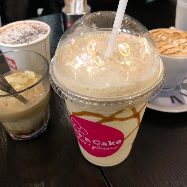 Ice 'n Cake - Sunnybrook - York Mills - Toronto, ON