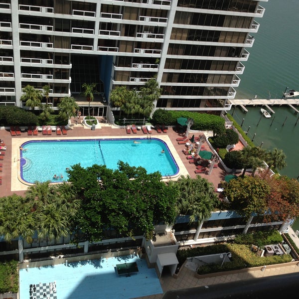 Marriott Biscayne Bay Pool