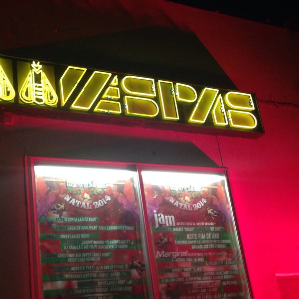 Vespas - Night Club in Funchal