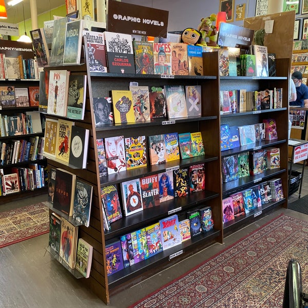 Cosmic Monkey Comics - 5335 NE Sandy Blvd