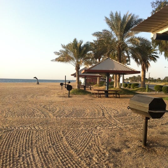 Photos at Aramco Beach | شاطئ ارامكو - Halfmoon Bay