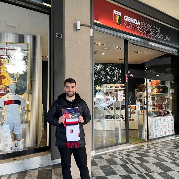 Genoa Store - Sporting Goods Retail in Piccapietra