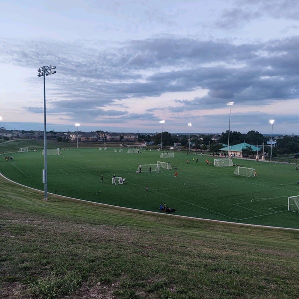 Robin Bledsoe Park - 9 tips from 277 visitors