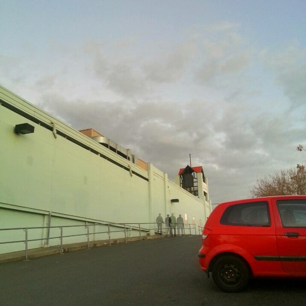 Hawksburn Village - 1 tip