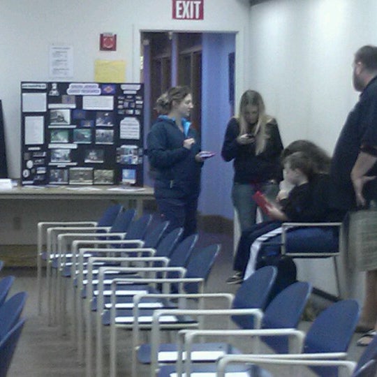 Gloucester County Library Mullica Hill Branch - College Library