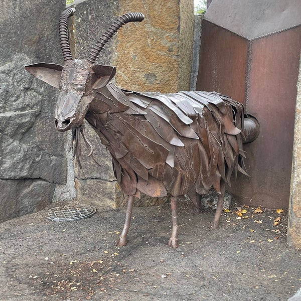 The Garbage Goat - Riverside - Spokane, WA