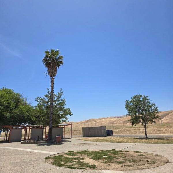 Larry Combs Memorial Rest Stop (Southbound) - Rest Area in Westley
