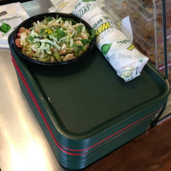 Subway - 918 Hyatt St