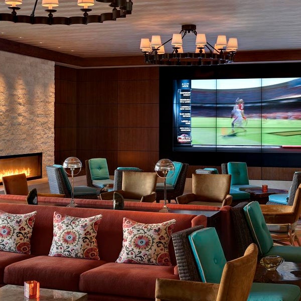 Cays Lounge - 4000 Coronado Bay Rd