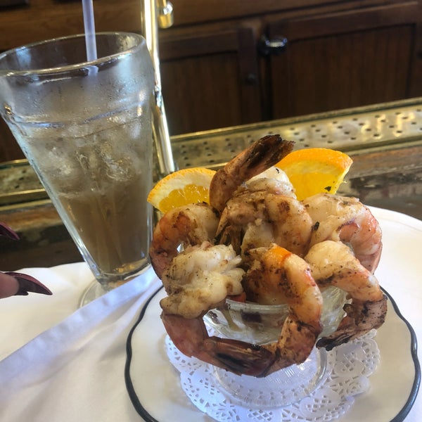 Hotel Mac Restaurant - Point Richmond - 11 tips from 437 visitors