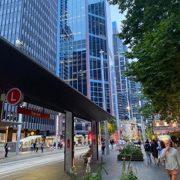 Town Hall Station (Main Concourse) - Central Business District - 34 ...