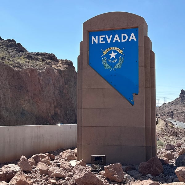 Welcome To Nevada Sign - Monument in Boulder City