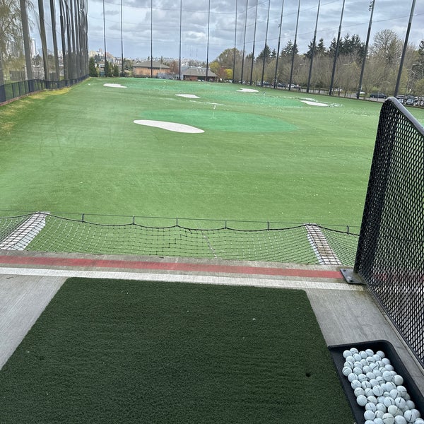 Jefferson Park Driving Range - North Beacon Hill - 4 tips
