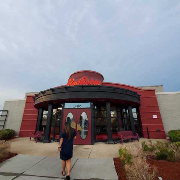 Red Robin - Burger Dükkanı