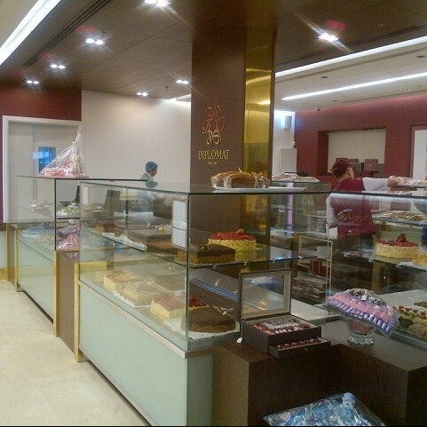 Diplomat Sweets | حلويات الدبلوماسي - Dessert Shop in Riyadh