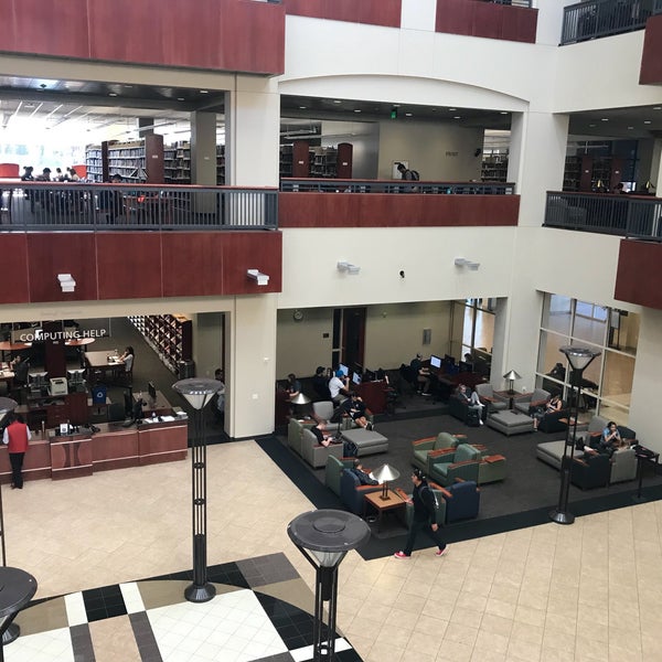 Photos at Mathewson-IGT Knowledge Center - College Library