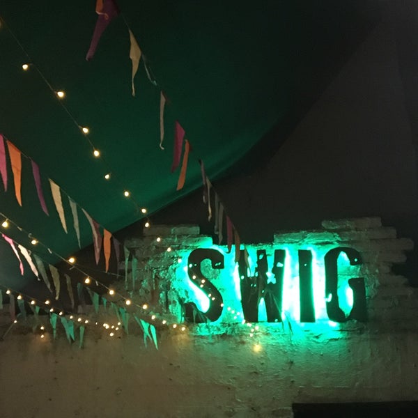Swig Bar & Eatery - Lounge in Pune