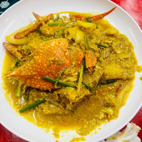 ครัวลุงจ่า (Lung Ja Sea Food) - Seafood Restaurant