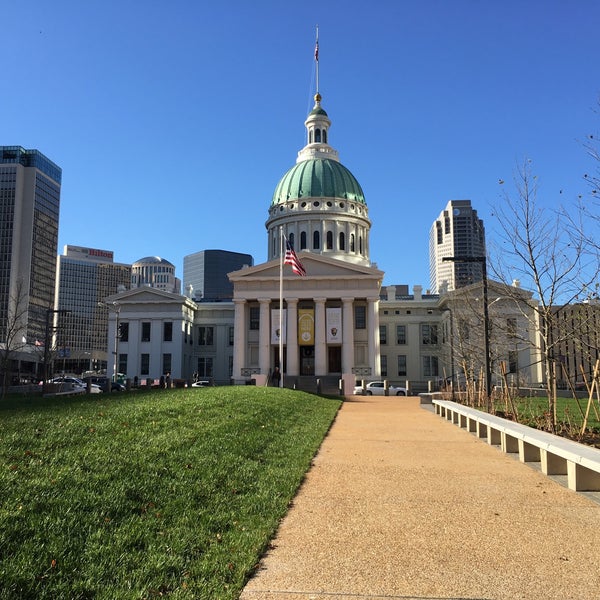 Photos at Luther Ely Smith Square - Downtown East - 300-398 Chestnut Ave