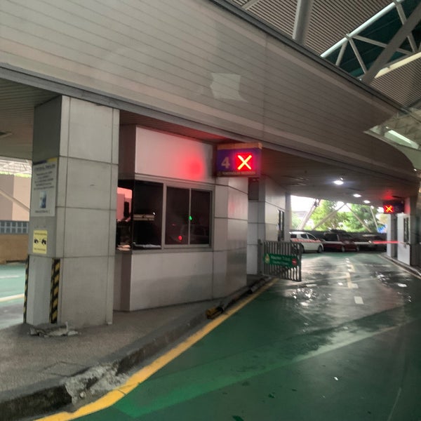 Sultan Iskandar CIQ Complex (Johor Bahru Checkpoint) - Border Crossing ...