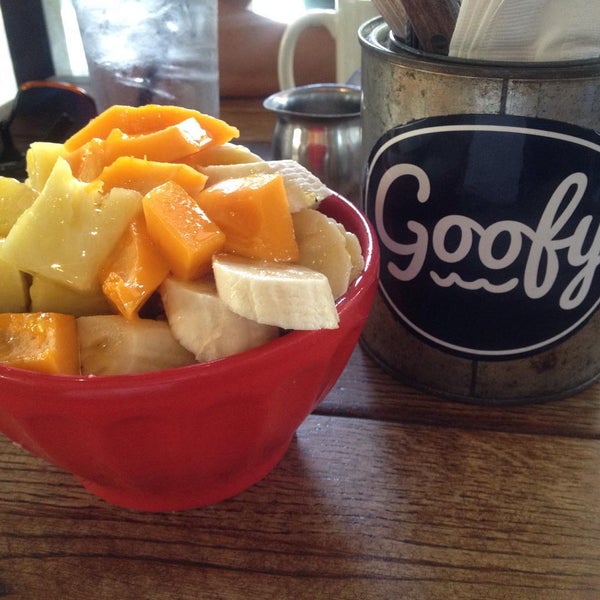 Goofy Cafe & Dine - Breakfast Spot in Waikiki