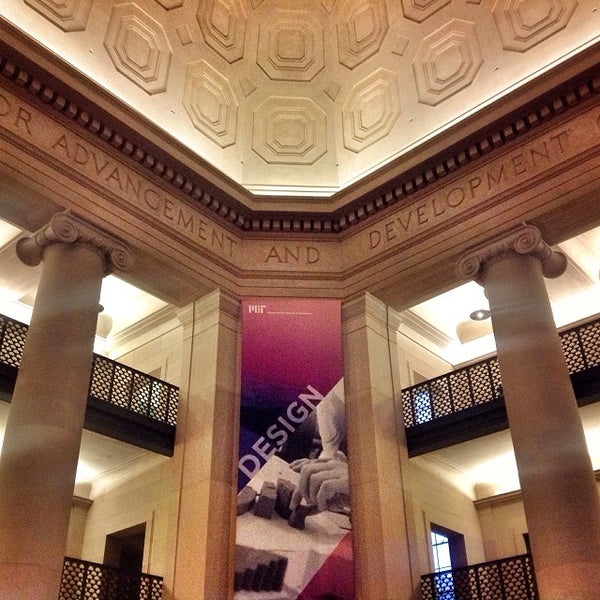 MIT Building 7 (Rogers Building) - College Administrative Building in ...