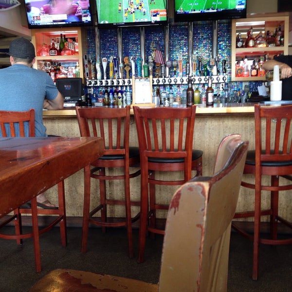 Cardiff Beach Bar @ Tower 13 - American Restaurant