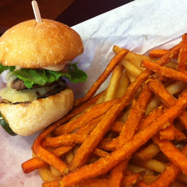Slides Gourmet Burger (Now Closed) - Burger Joint