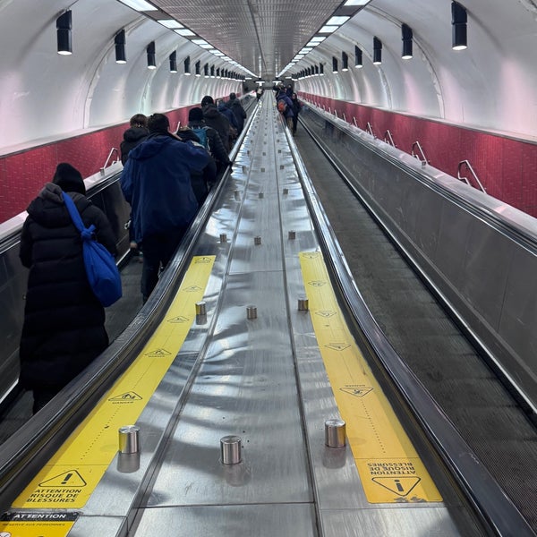 STM Station Beaudry - Ville-Marie - 6 conseils de 694 visiteurs