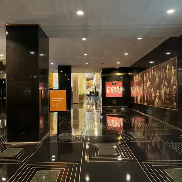 30 Rockefeller Plaza - Rockefeller Center - New York, NY