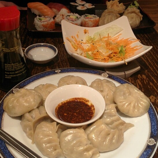 SUMO Sushi Momo (Now Closed) - Tibetan Restaurant in Zürich