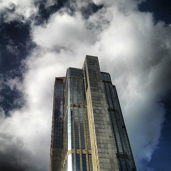 Parque Central Complex