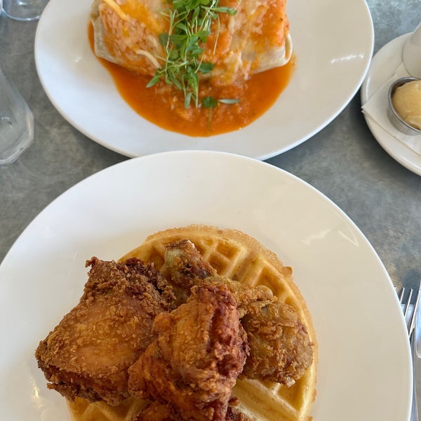 Boon Fly Cafe - 147 tips