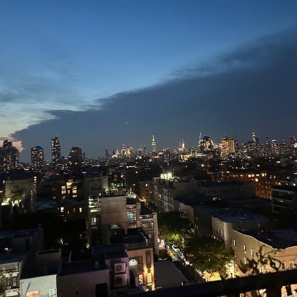 elNico Rooftop Restaurant + Bar - Mexican Restaurant in Williamsburg