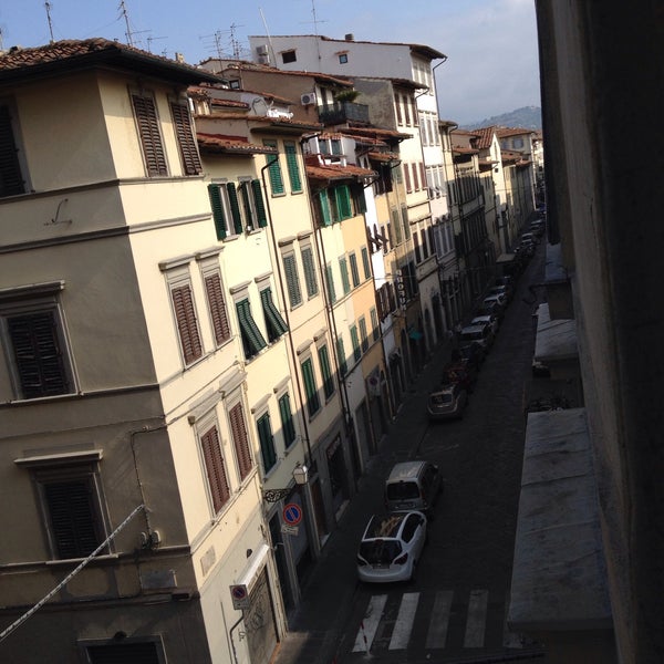 Via Cavour - Travel and Transportation in Firenze