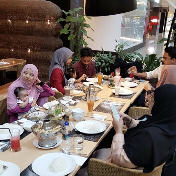 Absolute Thai - The Gardens Mall