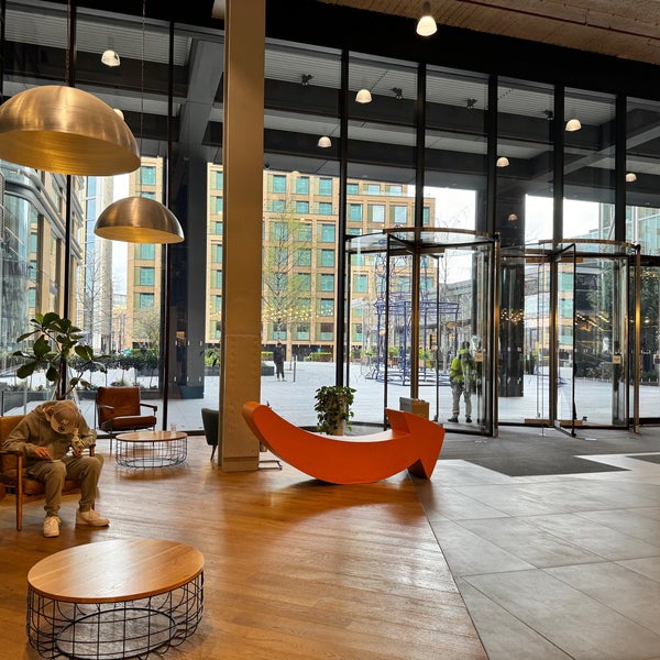 Amazon (LHR16) - Hackney - London, Greater London