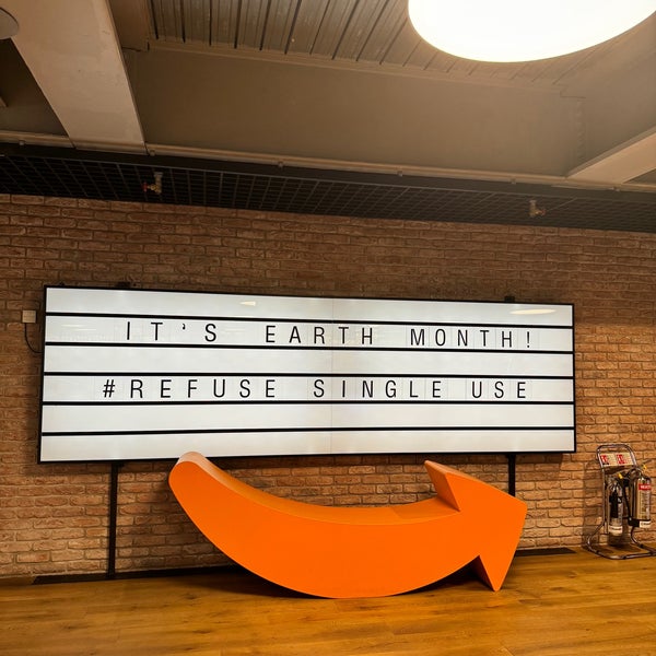 Amazon (LHR16) - Hackney - London, Greater London