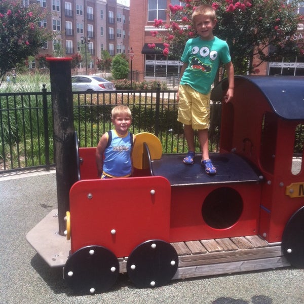 Firewheel Mall Play Area - 1 tip from 138 visitors