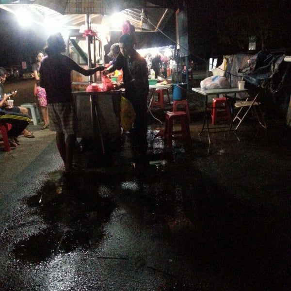 Burger 1957 (Burger Kukus) - Food Truck in Shah Alam