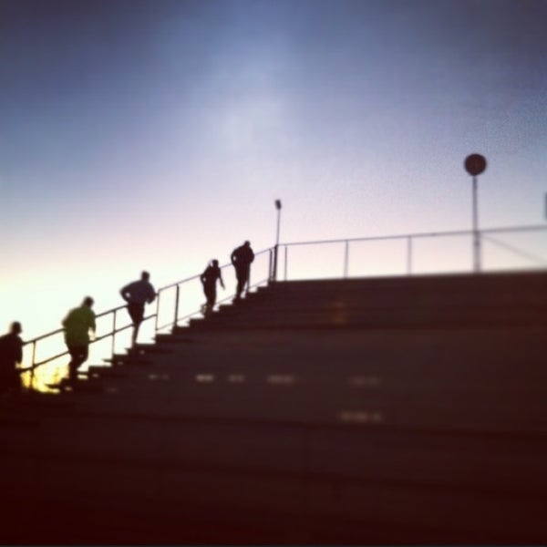 Barry Field - 22 visitors