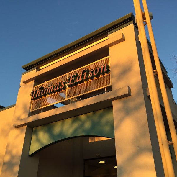 Thomas Edison Service Area - Woodbridge, NJ